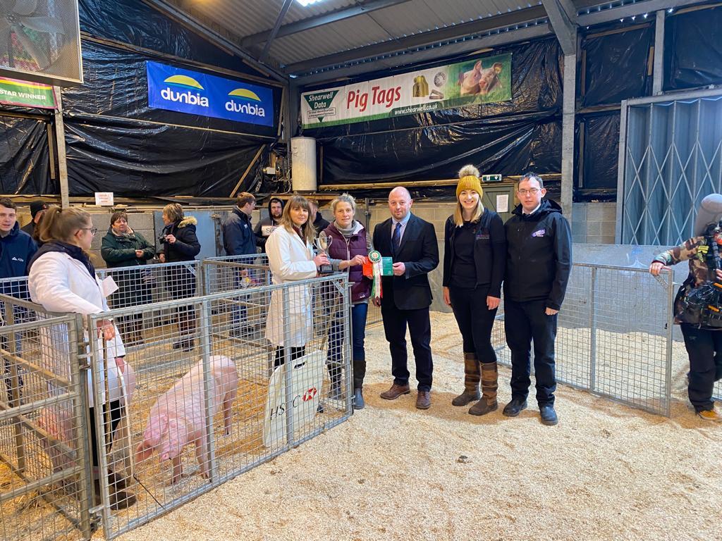 WALES YFC MEMBERS BRING HOME THE BACON - Wales YFC